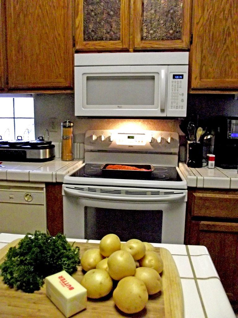 Interior Design Q&A: Paint Selection for a Bland Kitchen - Tuckey